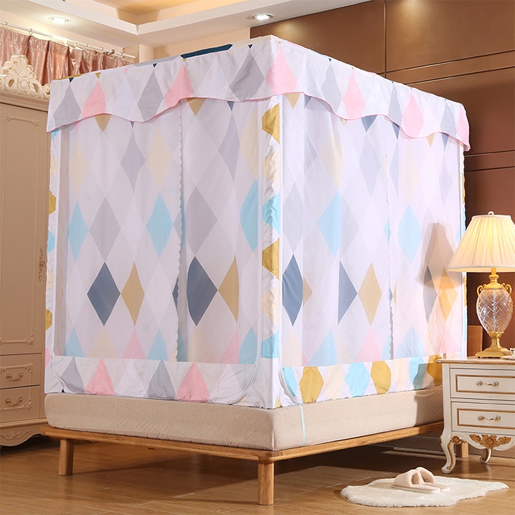 스퀘어 천장 지퍼 모기장 암호화 지퍼 미끄럼 방지 로프 및 커튼이있는 18m 침대 용 3 도어 방어 모기 흰색