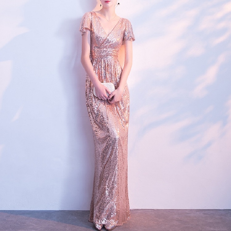 ชุดราตรียาวหรูหราสำหรับจัดเลี้ยง Fishtail ขนาด M (Rose Gold)